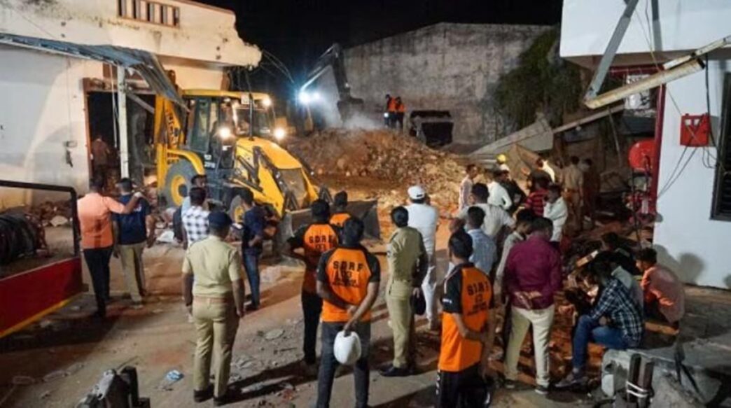 21 Killed in India Firecracker Factory Explosion