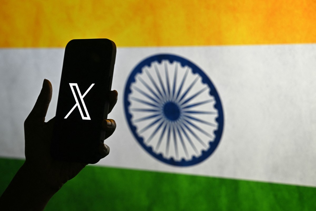 India Discusses Age Restrictions for Social Media - Latest Breaking ...
