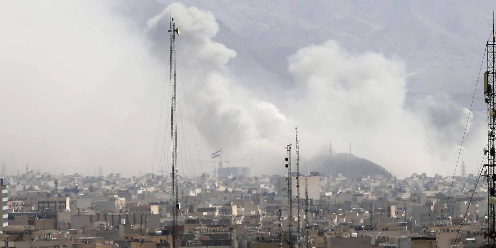 US Strikes Cut Iran Water Supply